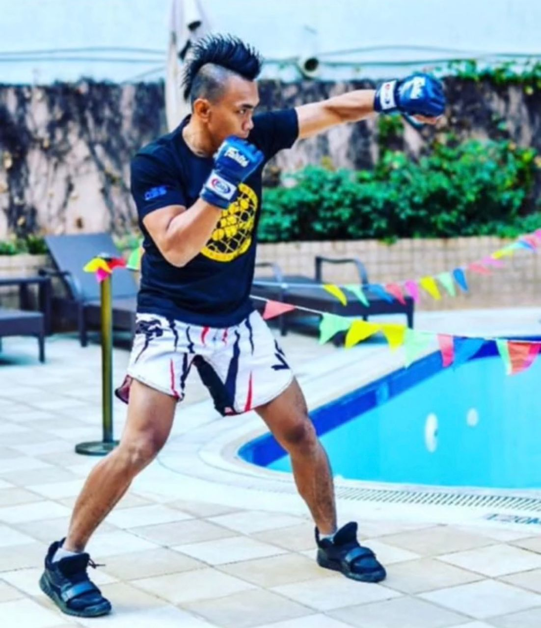 From the Ring to the Unseen